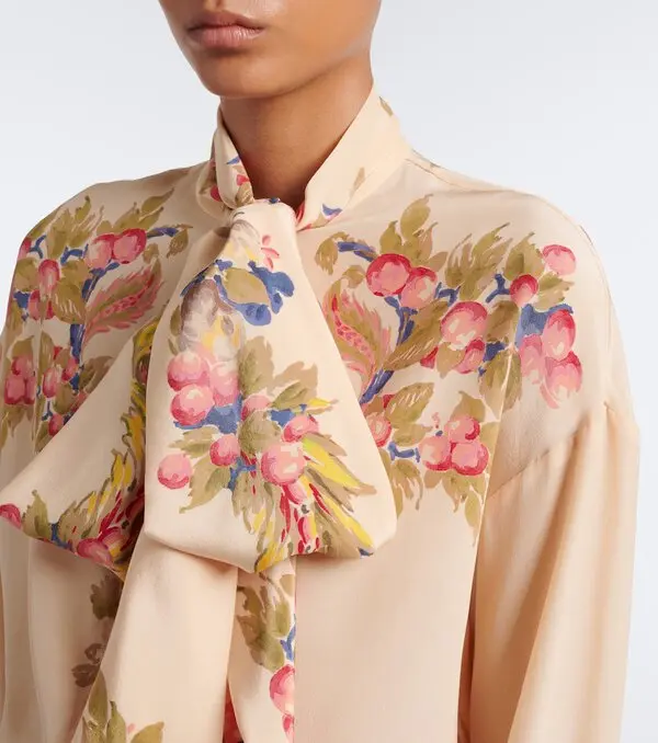 Etro Floral Silk Crêpe De Chine Blouse - Beige