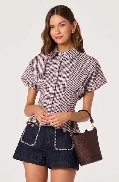 Astr The Label Bobbie Patch Pocket Denim Shorts
