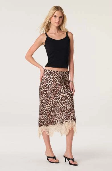 Astr The Label Eilinna Lace Hem Satin Midi Skirt