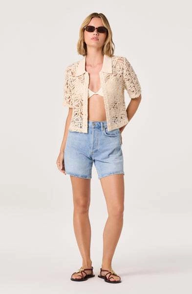 Astr The Label Loren Crochet Cropped Button-up Shirt