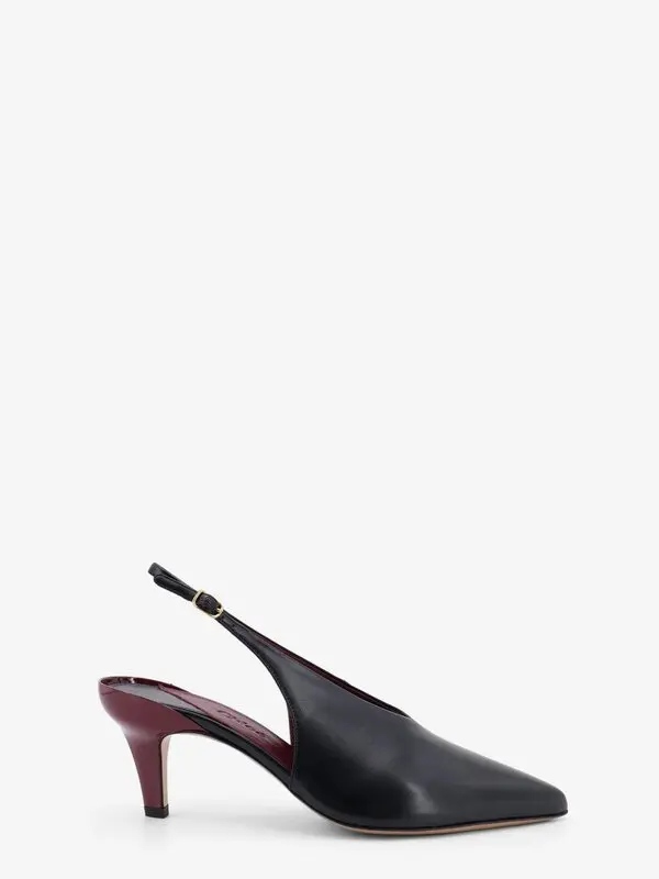 Chloé Suzie Leather Pumps