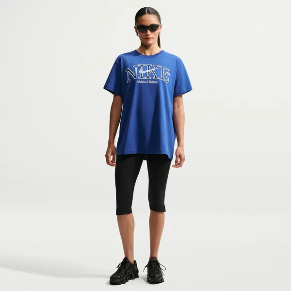 Nike Sportswear Classic Oversized T-shirt