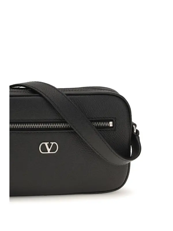 Valentino Garavani Grained Leather Crossbody Bag With Zip And Vlogo Detail