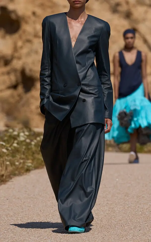 Jacquemus The Pietra Double-breasted Leather Blazer - Navy