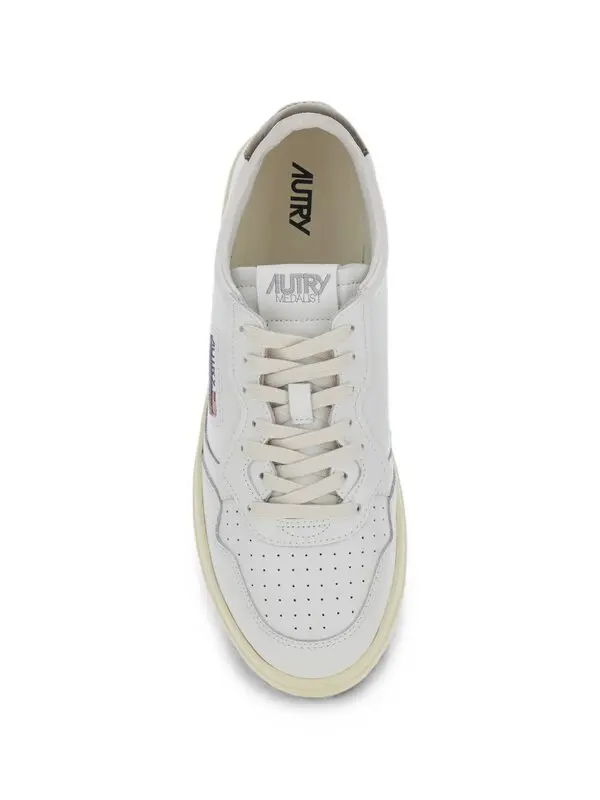 AUTRY Medialist Low Top Sneakers - Brown