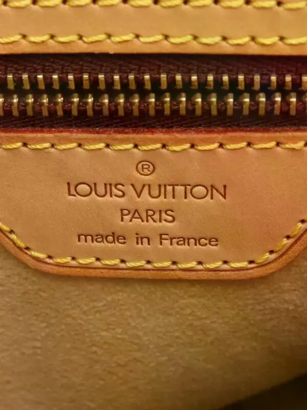 LOUIS VUITTON 2002 Monogram Looping Mm Shoulder Bag