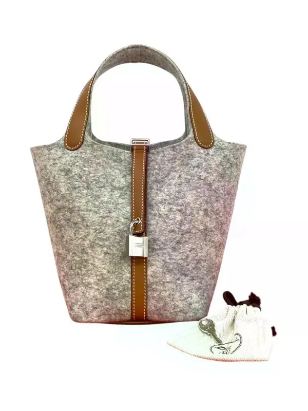 Hermès 2020-2022 Felt And Swift Picotin Lock 18 Handbag