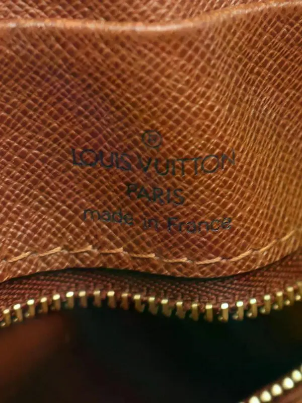 LOUIS VUITTON 2004 Monogram Nil Crossbody Bag