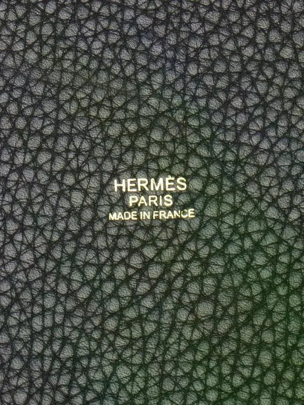 Hermès Clemence Picotin Lock 22 Handbag - Black
