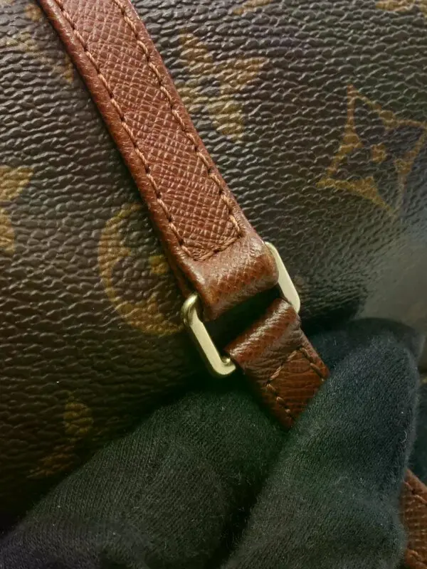 LOUIS VUITTON 2001 26 Papillon Shoulder Bag