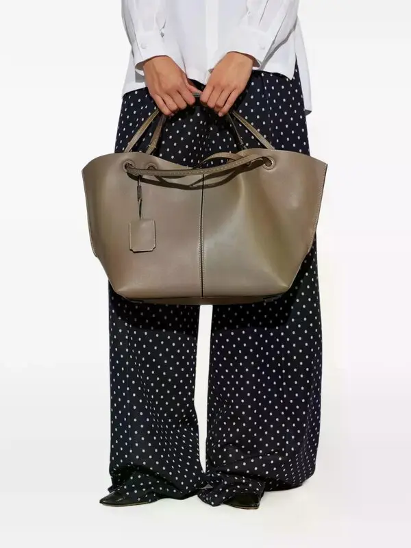 Max Mara Double Lamb Leather Shoulder Bag - Neutrals