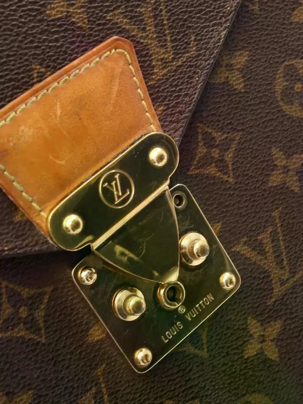 LOUIS VUITTON Monogram Senateur Business Bag