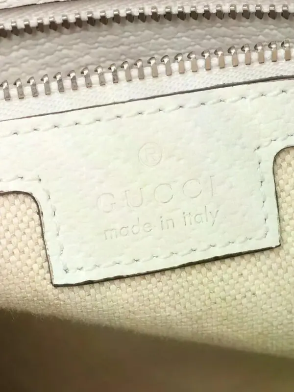 Gucci Gg Supreme Canvas Small Cross Body Bag