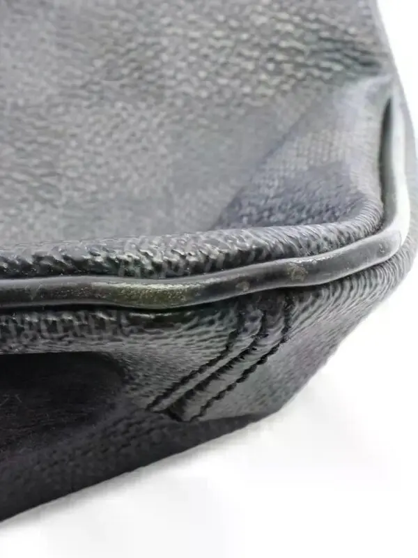 LOUIS VUITTON 2010 Thomas Messenger Bag