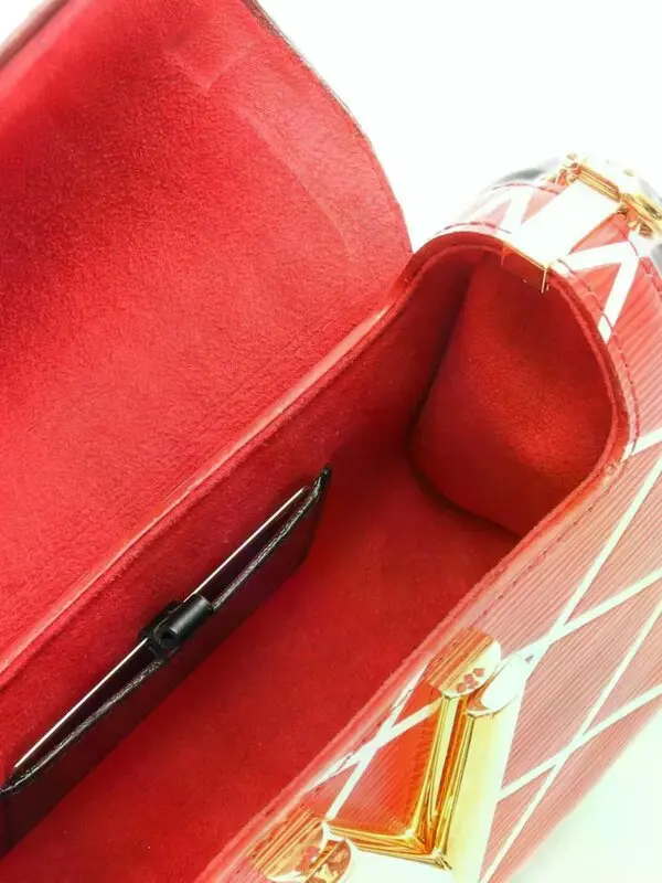 LOUIS VUITTON Twist Malletage Epi Leather Mini Shoulder Bag