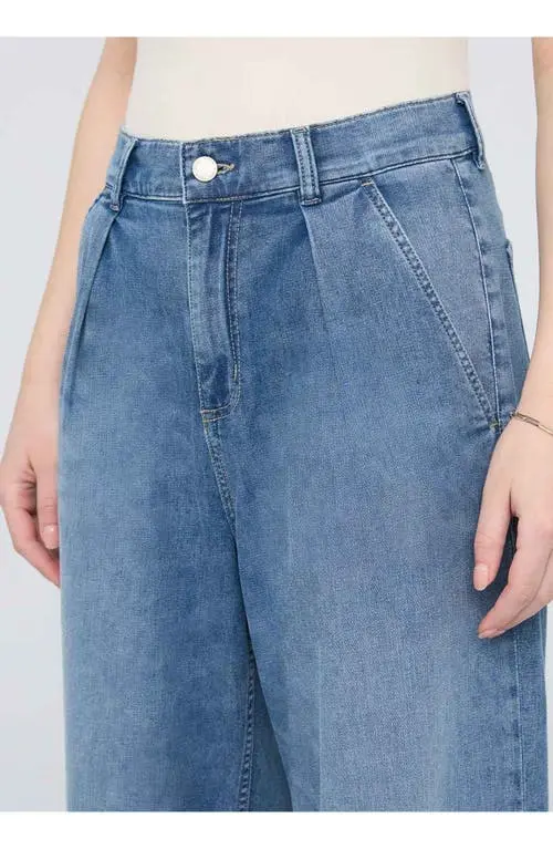 DUER Performance Denim Lite Pleated Pant