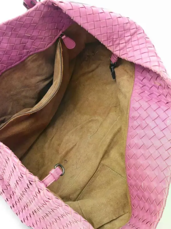 Bottega Veneta Medium Intrecciato Leather Tote Bag
