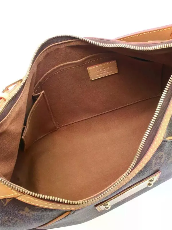 LOUIS VUITTON Monogram Thames Gm Shoulder Bag - Brown