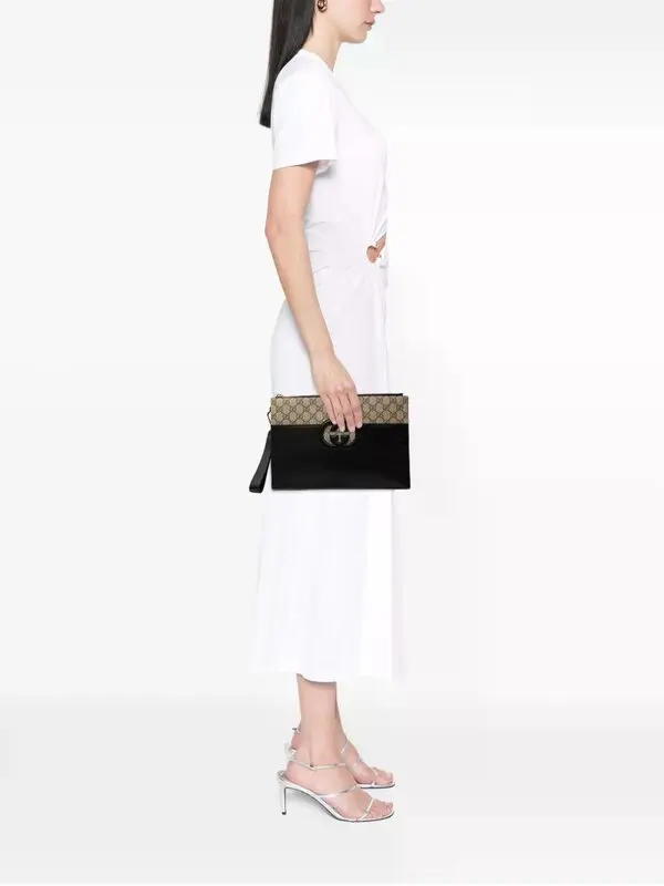 Gucci Gg Supreme And Calfskin Cut Out Interlocking G Clutch Bag - Black
