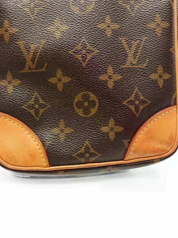 LOUIS VUITTON 2005 Amazon Monogram Shoulder Bag