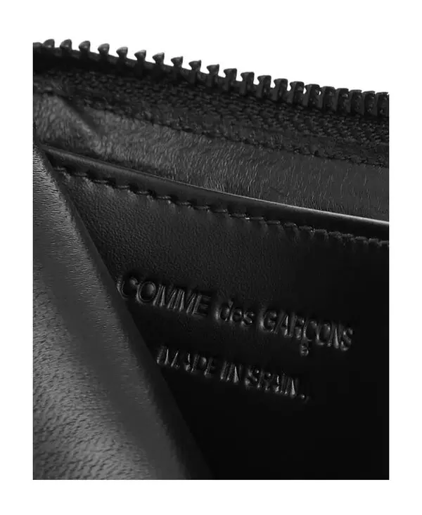 Comme Des Garçons Zipped Wallet