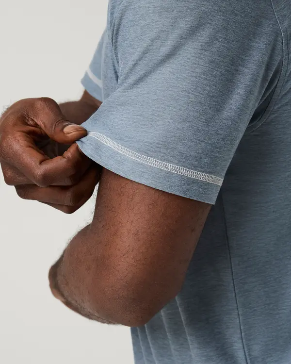 Vuori Short Sleeve Strato Tech T-shirt Contrast - Waterfall Heather