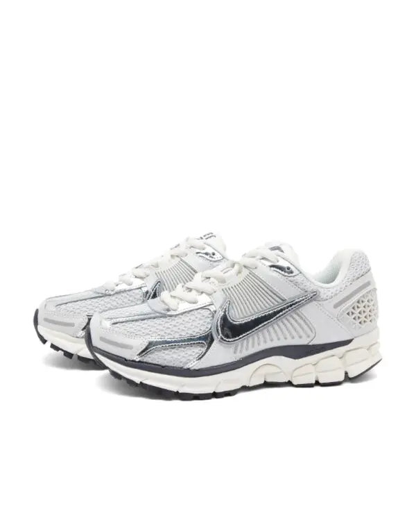 Nike Zoom Vomero 5 Sneakers