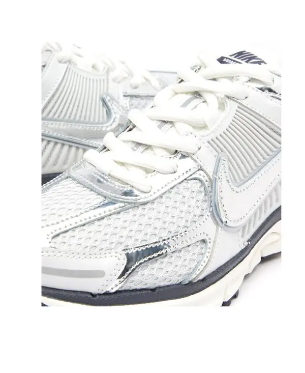 Nike Zoom Vomero 5 Sneakers