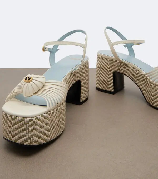 Valentino Garavani C?ur Royal Leather Platform Sandals