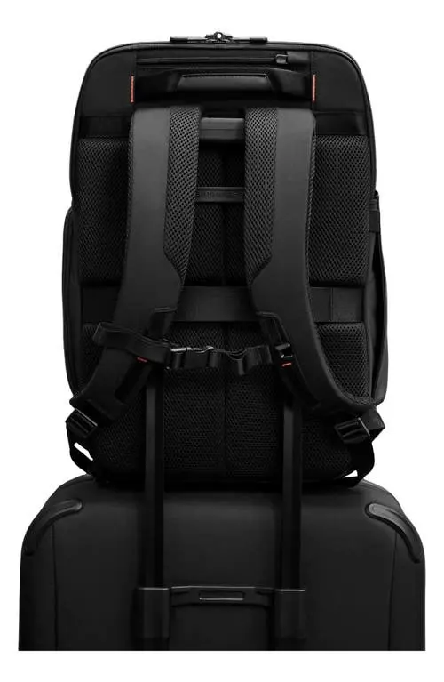 Briggs & Riley U-zip Travel Backpack - Black
