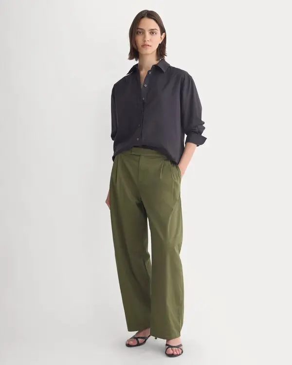 Everlane Barrel-leg Pant In Organic Cotton Sateen - Olive Night