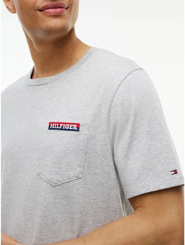 Tommy Hilfiger Hilfiger Logo Pocket T-shirt