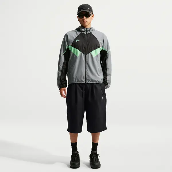 Nike Club Straight Shorts - Black