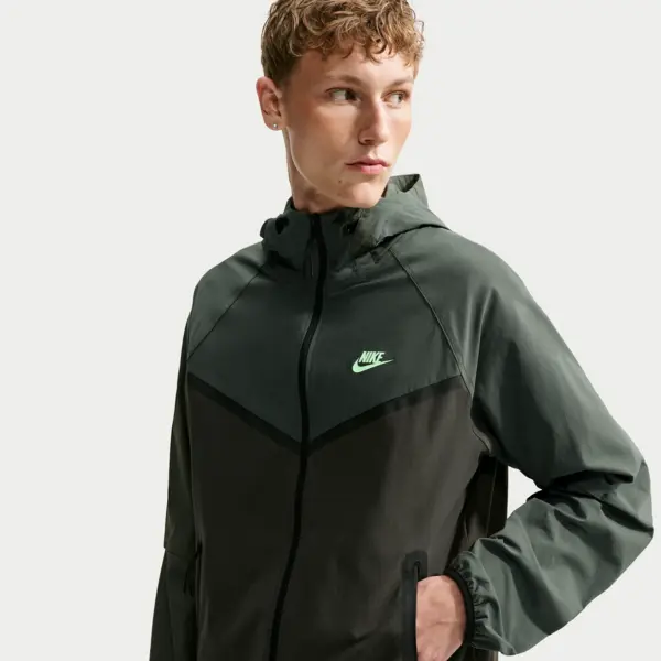 Nike Tech Dri-fit Woven Full-zip Windrunner Jacket - Grey