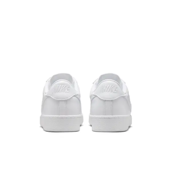 Nike Classic Cs Sneakers - White