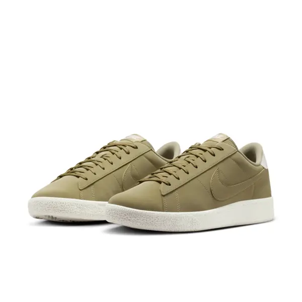 Nike Classic Low Top Sneakers - Brown
