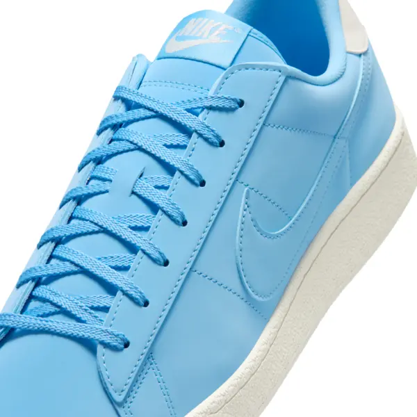 Nike Classic Low Top Sneakers - Blue