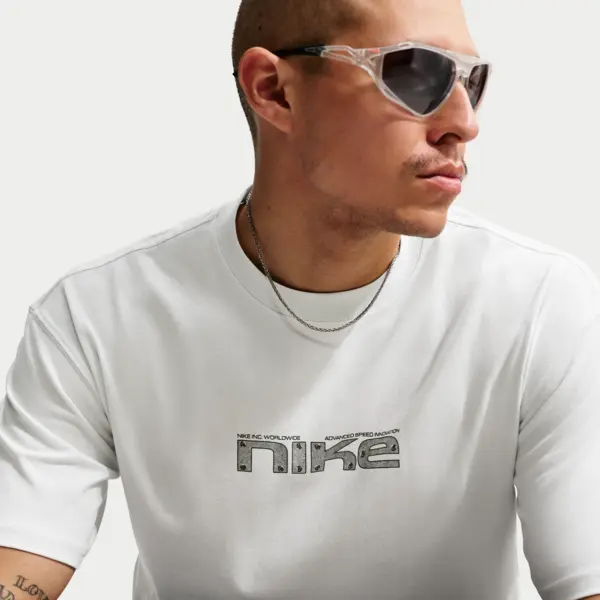 Nike Sportswear T-shirt