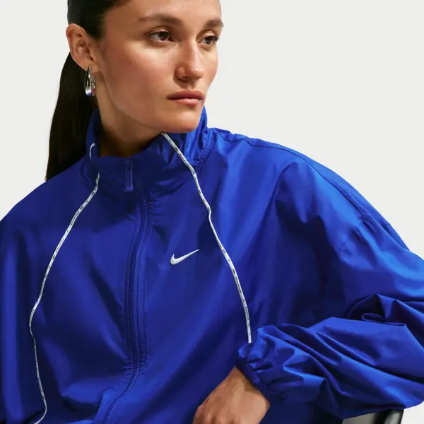 Nike Oversized Repel Windbreaker