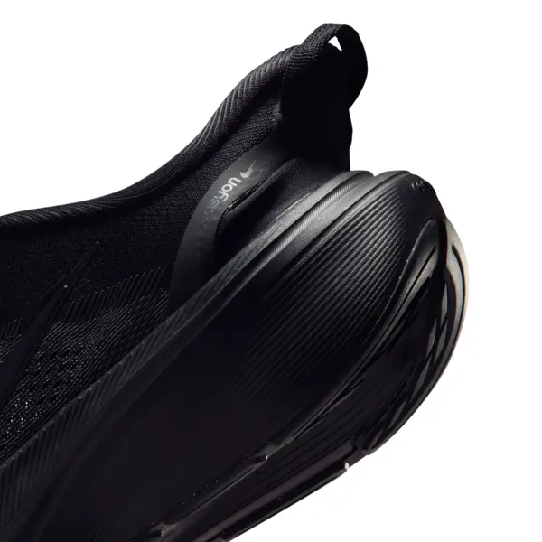Nike Pegasus 42 Easyon Road Running Shoes - Black