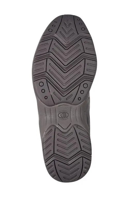 Easy Spirit Traveltime Houndstooth Slip-on Sneaker