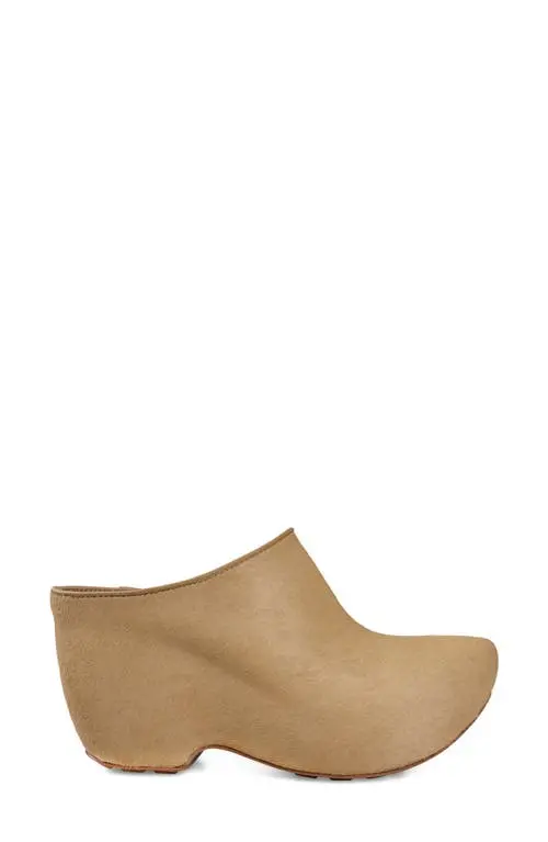 ZIGI Osmary Genuine Calf Hair Clog - Tanlt