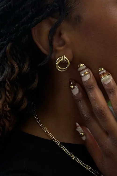 BEADS BY TARA Mini Lucia Earrings