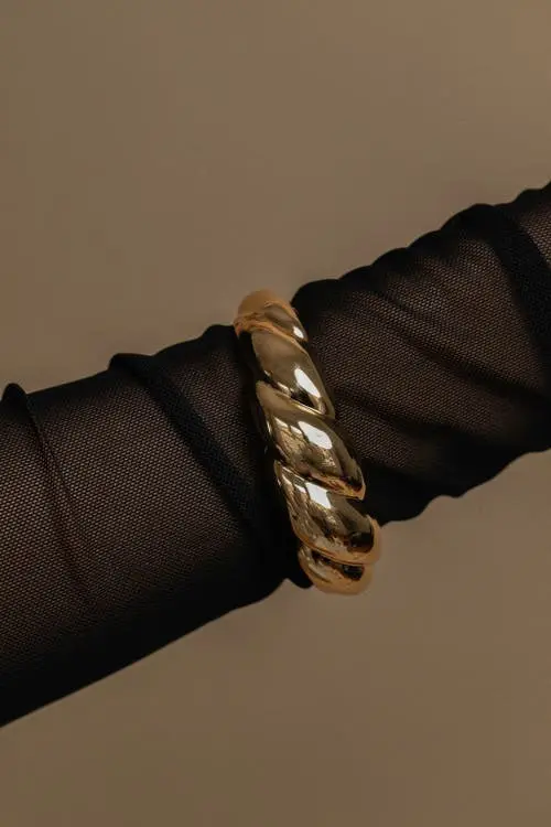 BEADS BY TARA Twisted -plated Brass Bangle
