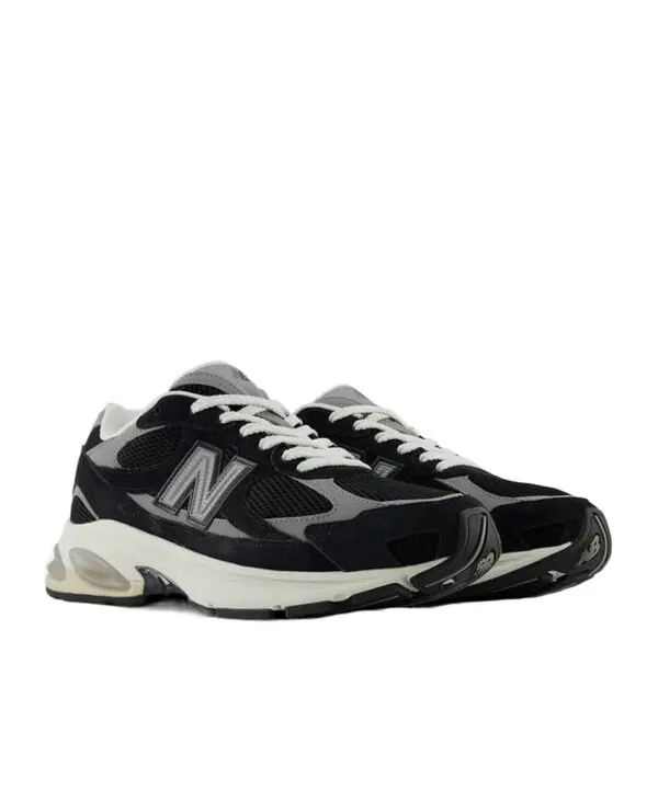 NEW BALANCE Abzorb 2010 Sneakers