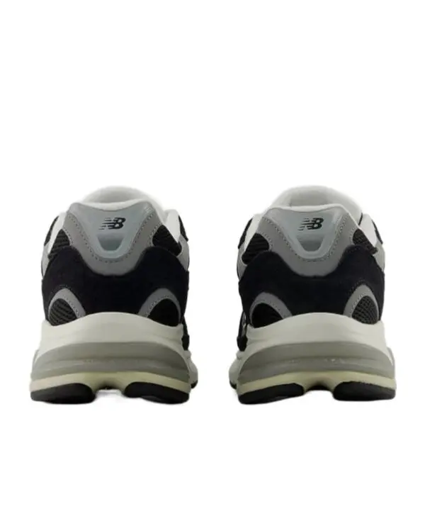 NEW BALANCE Abzorb 2010 Sneakers