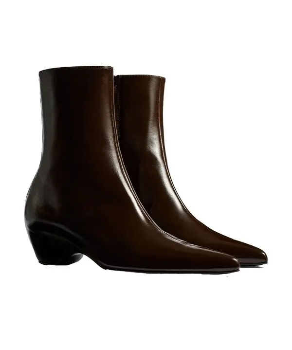 Khaite Arizona Pointed-toe Zipped Boots