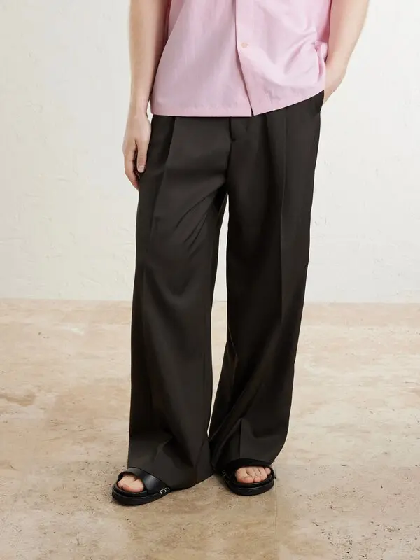 JW Anderson Fussbett Leather Sandals