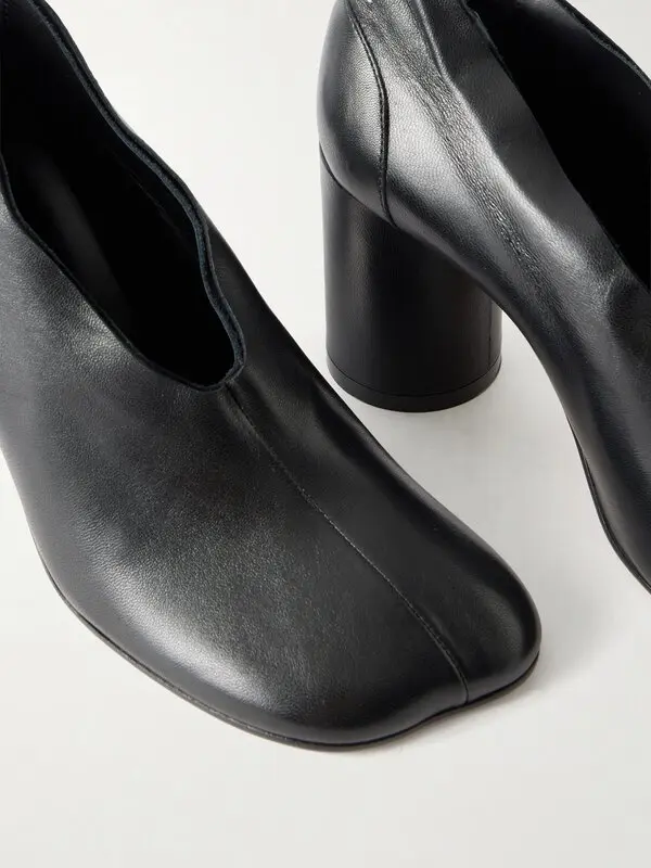 MAISON MARGIELA Court Leather Pumps