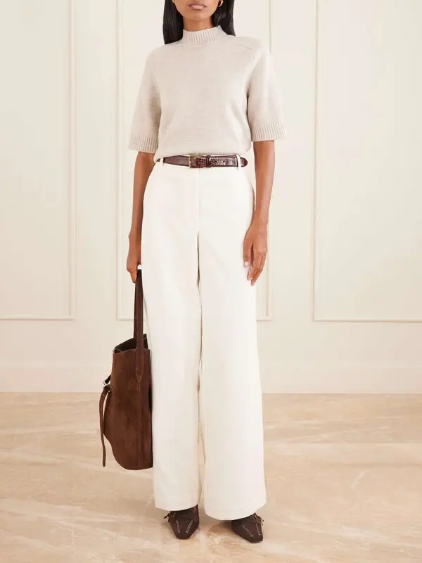 TOD'S 40 Logo-detailed Suede Pumps